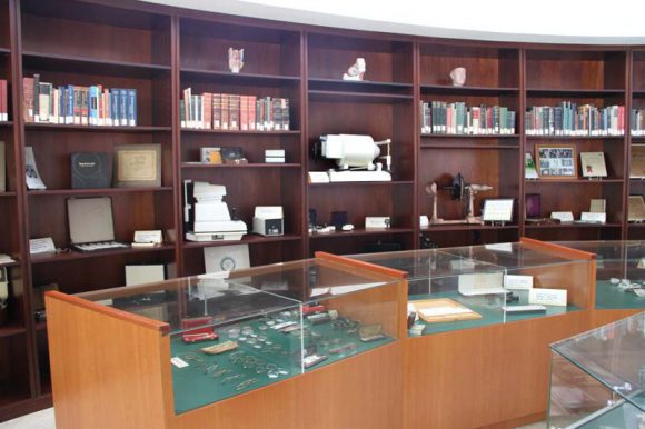 Museum – Inter American University of Puerto Rico School of Optometry
